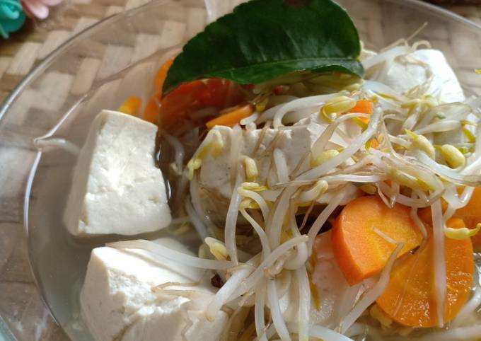 Resep Sop Tahu Tauge Aroma Daun Jeruk oleh 🌷Yulie Yuda Gunawan🌷 - Cookpad
