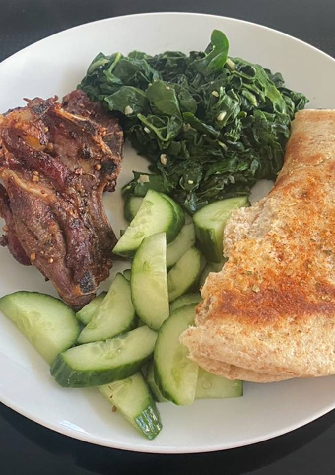 Spinach Butter Recipe by Pakprawee - Cookpad