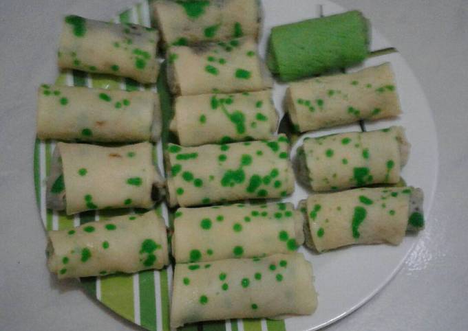 Resep Dadar gulung piscok oleh echi - Cookpad