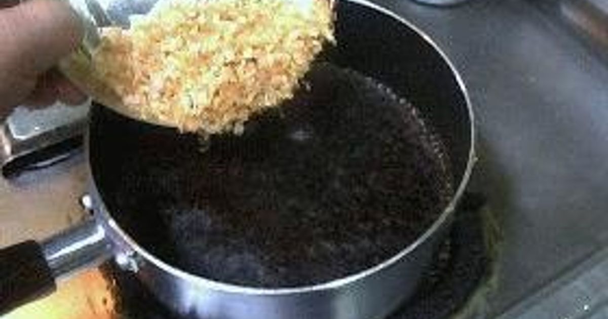 How To Make Dashi Stock Using Konbu Seaweed And Bonito Flakes Recipe by ...