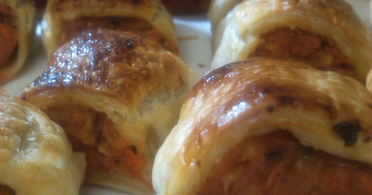 Heidi's Mini Aussie Sausage Rolls Recipe by heidi.clacy