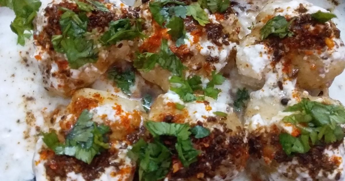 मूँग दाल दही बड़े (Moong Dal Dahi Bade Recipe In Hindi) रेसिपी बनाने की ...