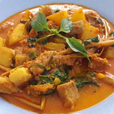 Resep Babi rica-rica oleh Heryani - Cookpad