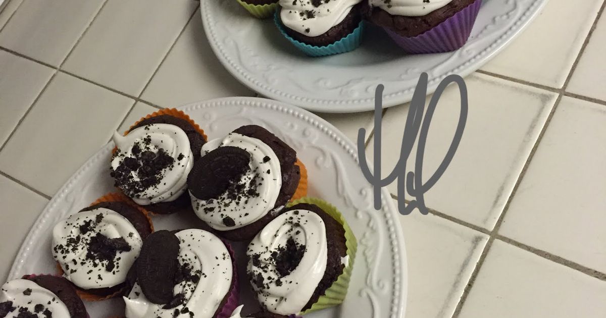 Oreo Cupcakes Recipe By Hillary Perkins