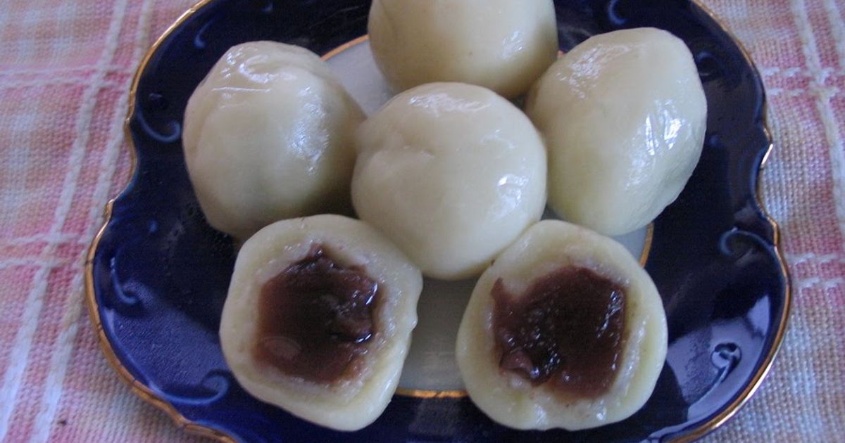 Sleek And Delicious! Tofu Shiratama With Sweet Beans Paste Recipe by ...