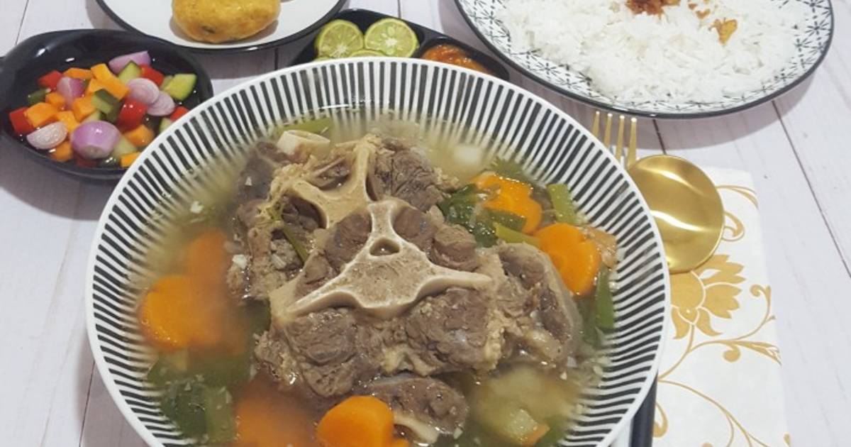 Resep Sup Buntut Sapi oleh indy hindiyah - Cookpad