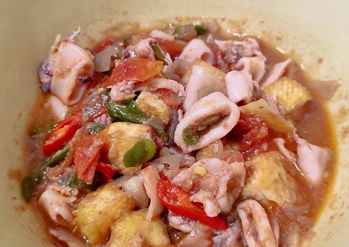 Resep Oseng Cumi oleh Mentari Maharesi - Cookpad