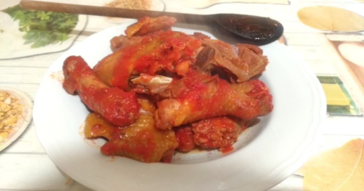 Ricetta Pollo Ruspante Al Pomodoro di Lucia B. - Cookpad