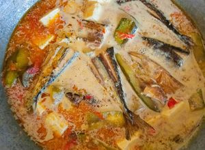 Resep ikan tongkol asap pedes rumahan enak dan mudah - Cookpad