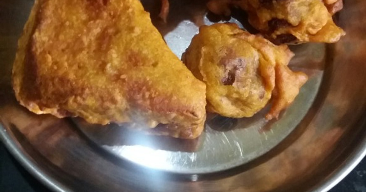 Stuffed Bread Pakoda With Kadak Chai Recipe by shweta ojha - Cookpad