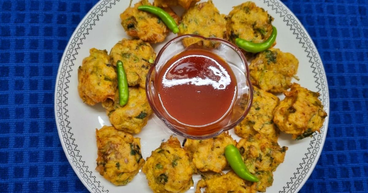 Mixed Vegetables Pakoda Or Fritters Recipe by Kumkum Chatterjee - Cookpad