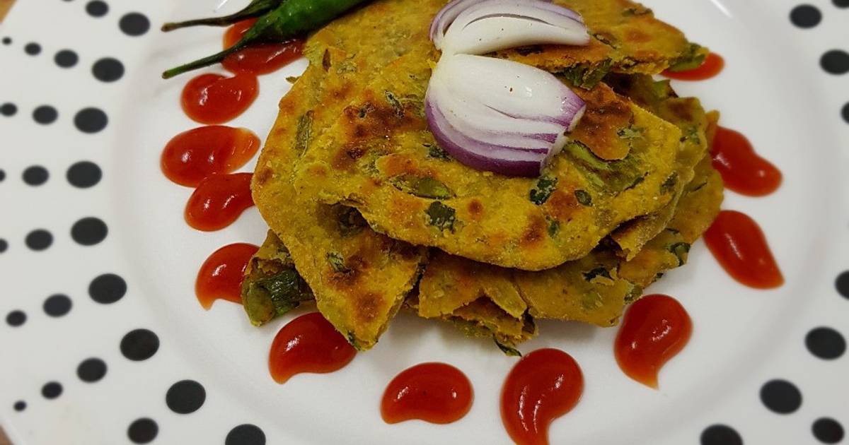 Aloo menthi stuff prantha Recipe by Poonam Verma.. - Cookpad