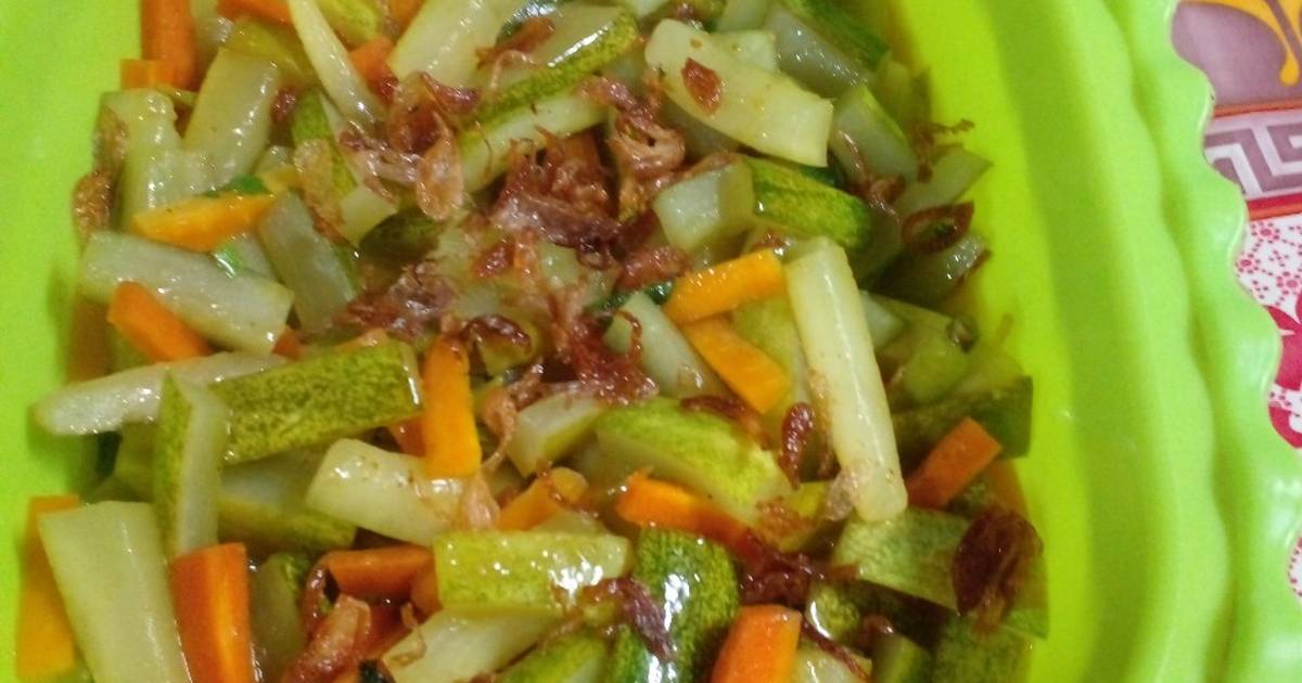 Resep Timun bumbu acar kuning segar oleh Aindah Ekawati Ummu Luthfi ...