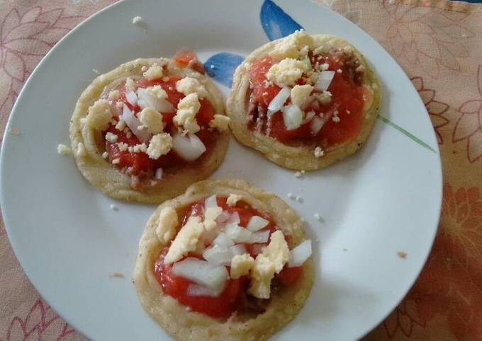 Pellizcadas con salsa roja. ॐ Receta de María Carmen - Cookpad