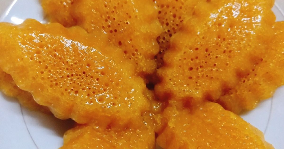 Steamed Rice Cakes Made With Fermented Rice Starter And Cane Sugar ...