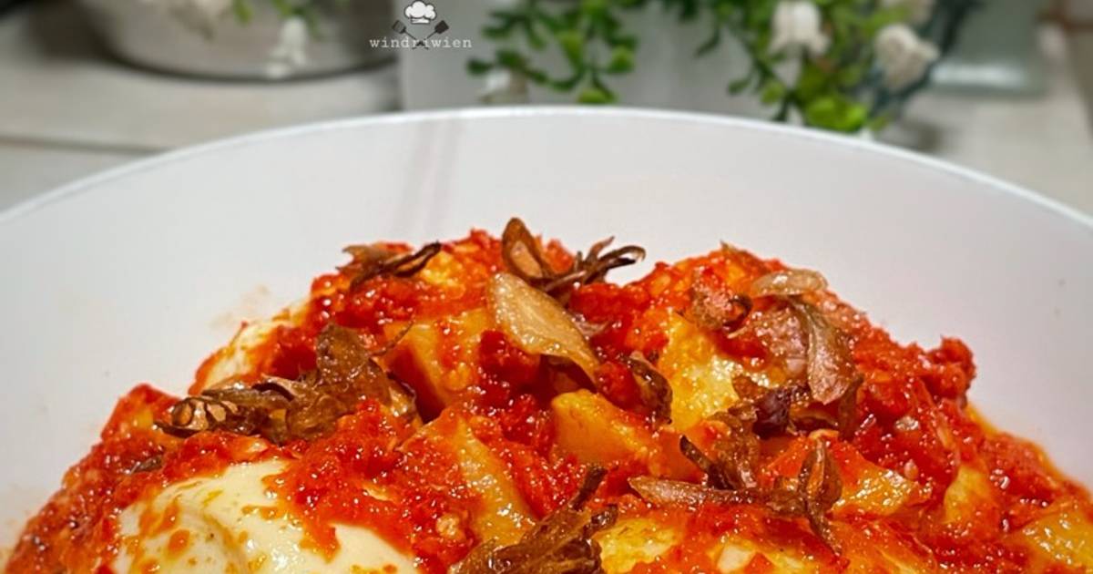 Resep Balado Kentang Telur oleh Windri Aries - Cookpad