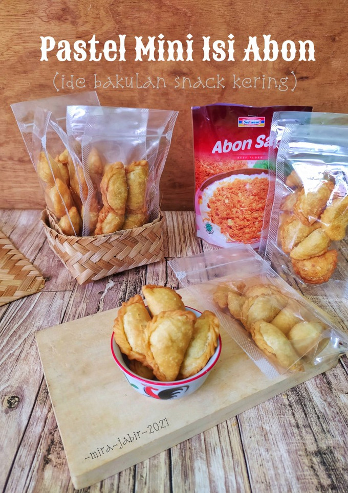Resep Pastel Mini Renyah Isi Abon (Ide Bakulan Snack Kering) oleh Mira ...