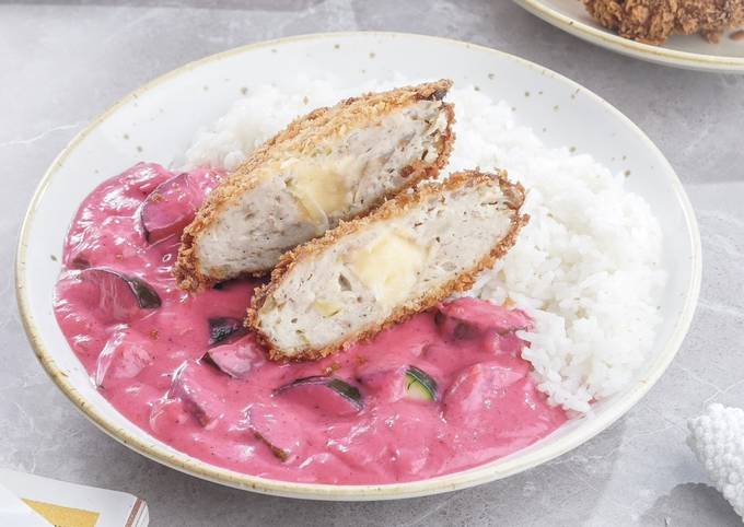 Resep Pink Curry with Chicken Menchi Katsu oleh Ninit - Cookpad