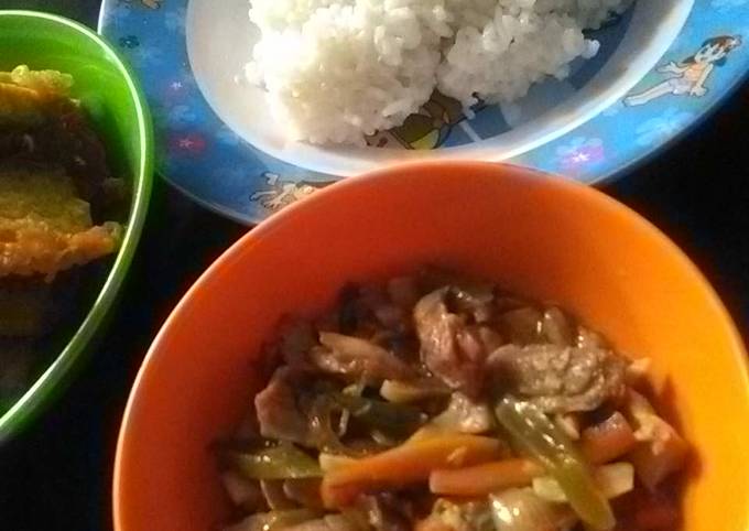 Resep Oseng sayur ayam cincang oleh Jemari_Yurie - Cookpad