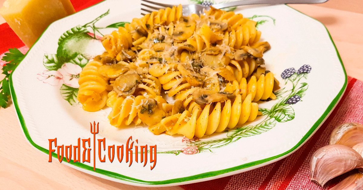 Fusilloni Ai Funghi All'aglio Receta de FOOD&COOKING!- Cookpad