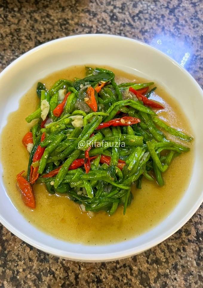 Resep Tumis Genjer (anti layu / menghitam) oleh Rifa Fauzia Yusuf - Cookpad