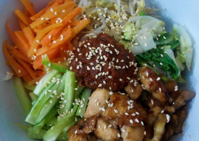 Resep Bibimbap versi Indonesia (bumbu tauco merah) oleh Mama K - Cookpad