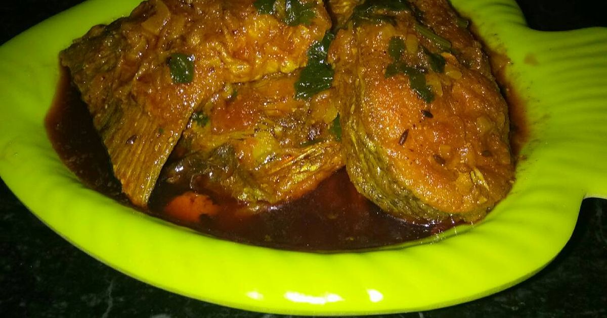 Rohu Fish Curry Recipe by Meena Dutt - Cookpad