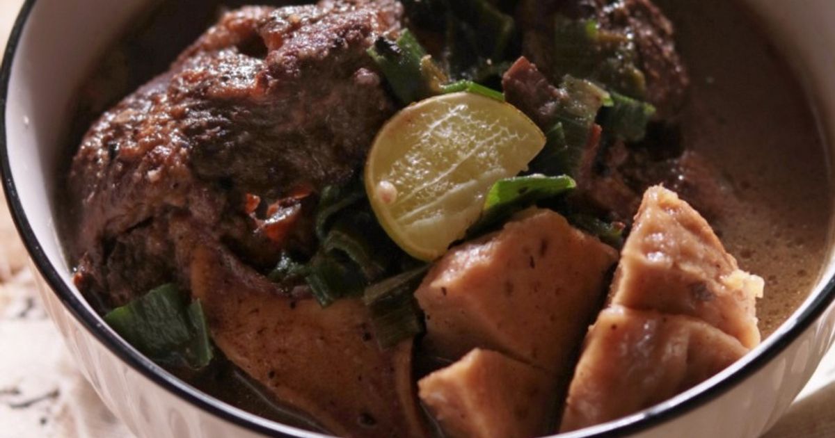 Resep Bakso Kuah Hitam oleh Hes Hidayat - Cookpad