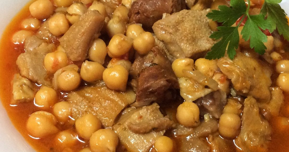 Garbanzos Con Callos Receta de Mayte Fuentes Garcia