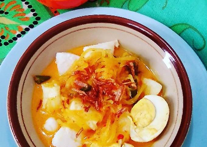 Resep Lontong Sayur oleh Amel Karmachameleon - Cookpad