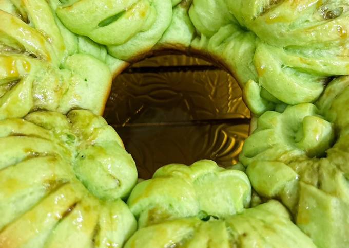 Resep Bread Pandan Roll oleh diah rizki - Cookpad