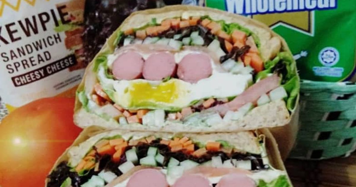 Resipi Wanpaku Sandwich Chicken Sosej Black Papper oleh Aza Aaj - Cookpad