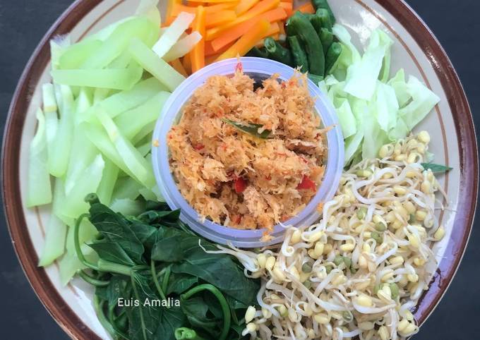 Resep Urap Sayur oleh Euis Amalia - Cookpad