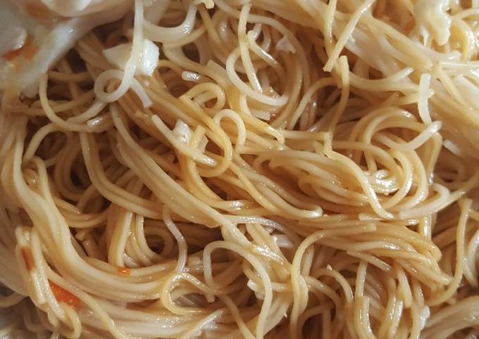 Resep Mie sua rasa indomie goreng oleh Neora - Cookpad