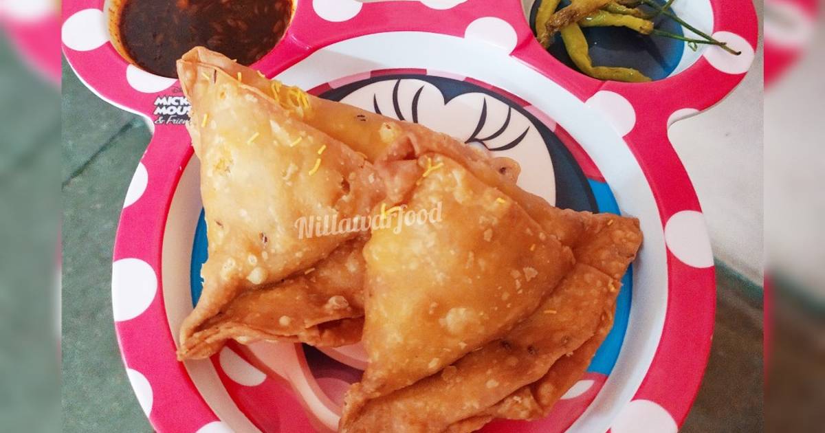 Aloo samosa Recipe by Sakshi Nillawar - Cookpad