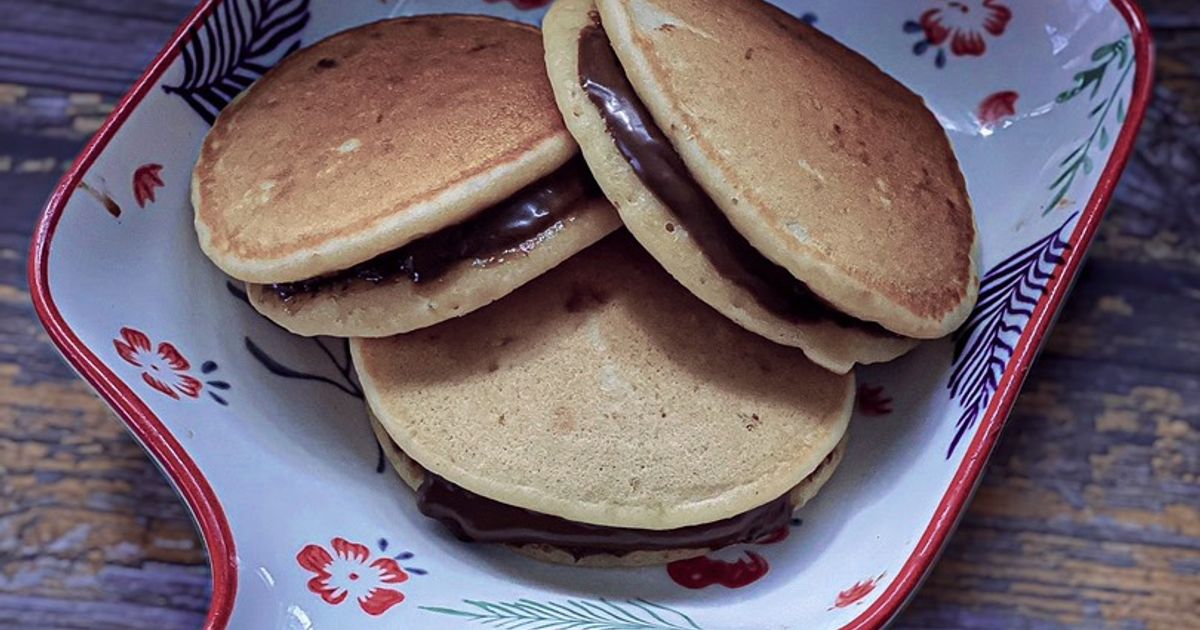 Resipi ☕Fluffy Pancake Vs Dorayaki☕ oleh Aznie Khasri - Cookpad