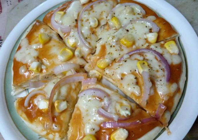 Corn pizza 🍕 Recipe by Jyoti Kansal - Cookpad