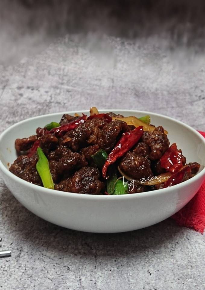 Resep Mongolian Beef oleh zisca - Cookpad