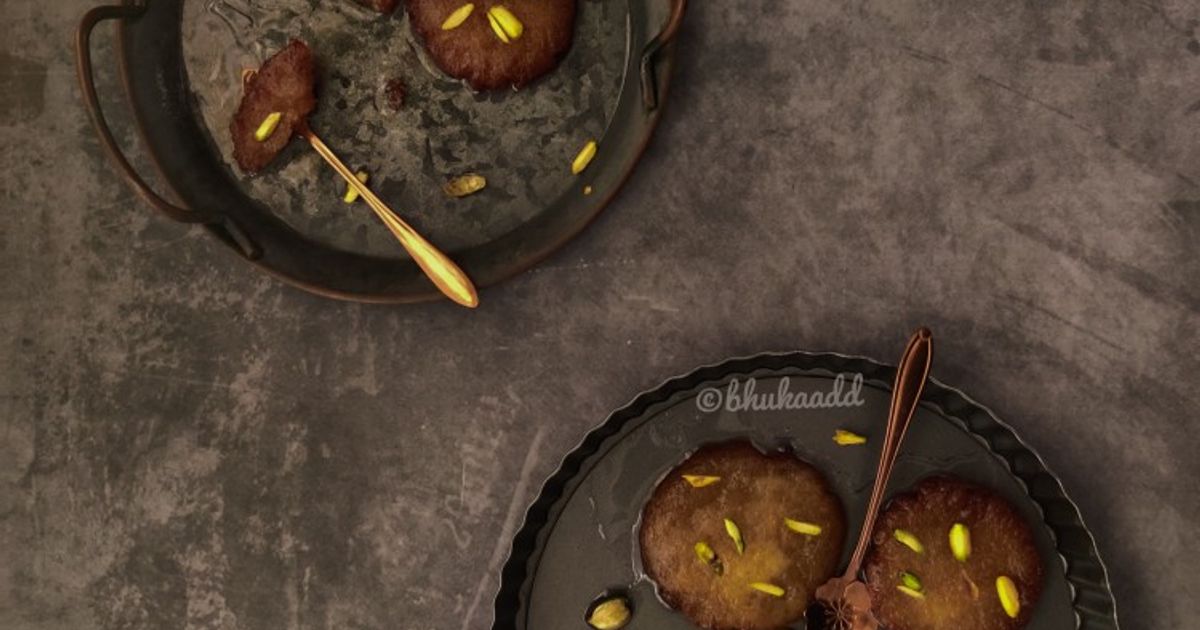 Meethi Paneer Poori Recipe by Sunita Chakrabarty - Cookpad