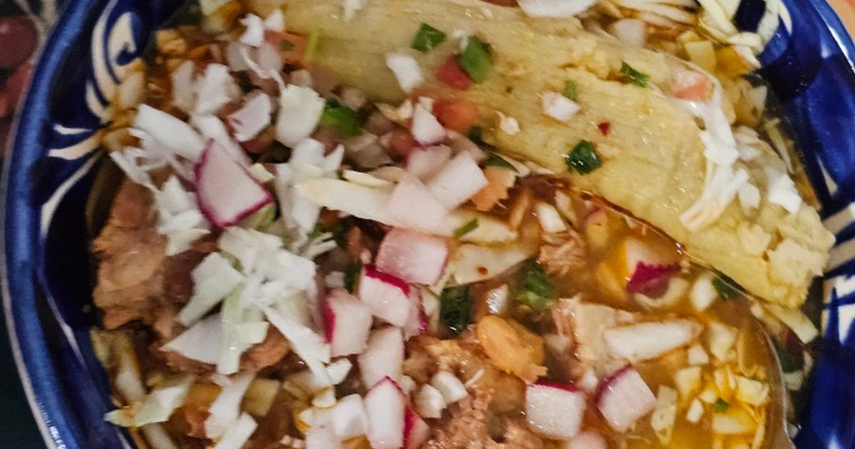 Pozole Rojo De Jalisco "Fácil Y Delicioso" Receta de Nancy Estrada- Cookpad