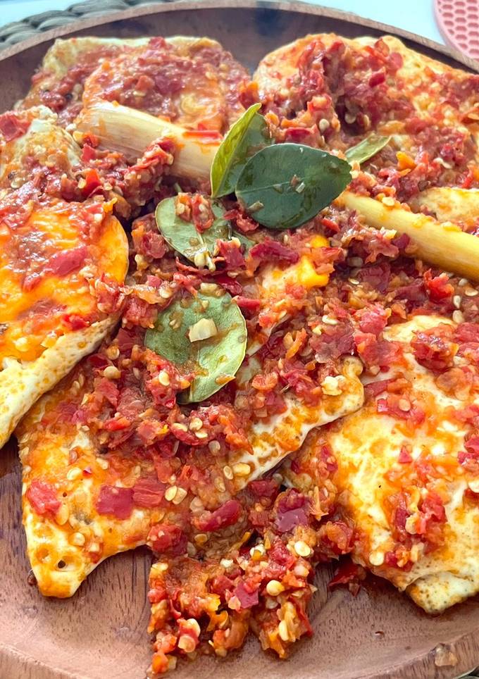 Resep Telor Ceplok Balado oleh Jessica Feliciana - Cookpad