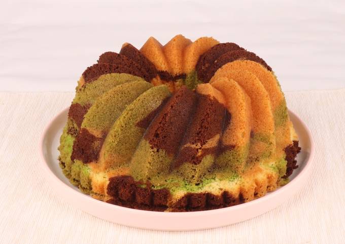 Resep Marmer Cake Pandan Coklat oleh boladeli.id - Cookpad