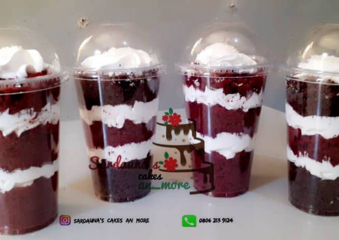 Cake parfait Recipe by Sardaunas_cakes_n_more - Cookpad