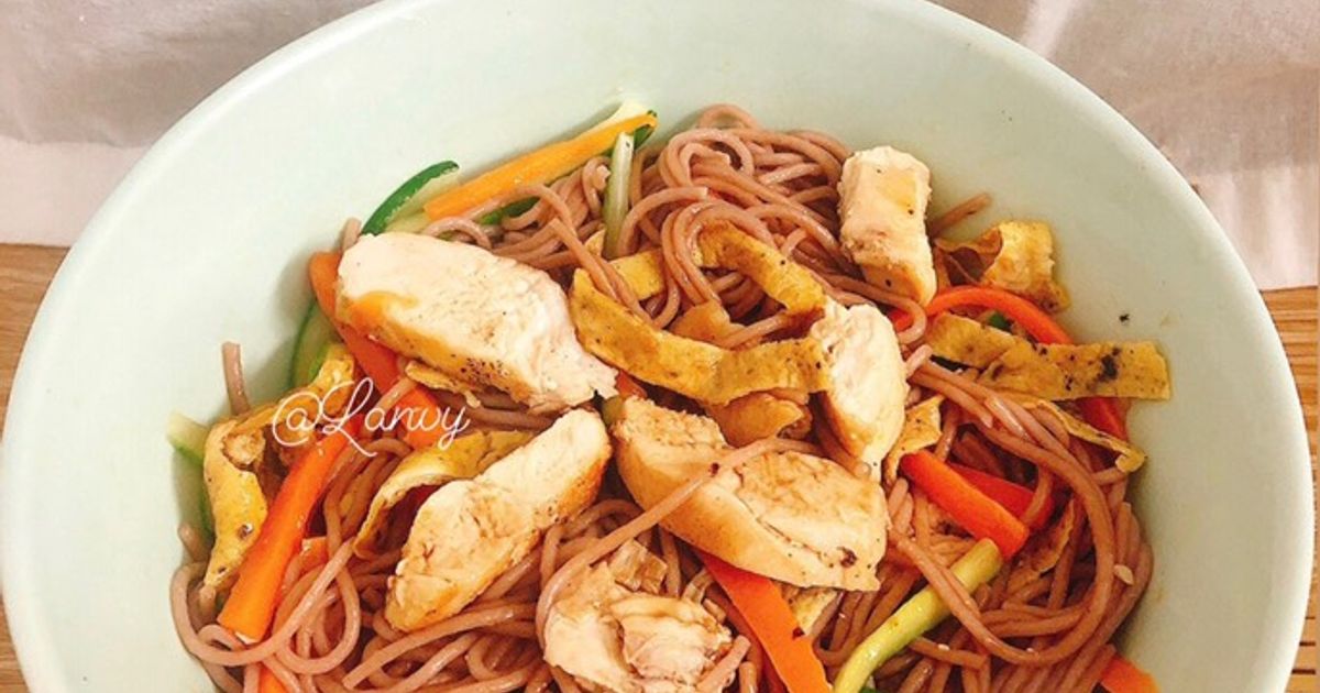 Eat Clean Mixed Brown Rice Noodle Bowl Recipe by Lan Vy - Cookpad