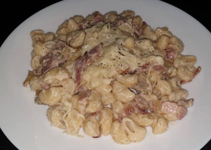 Pasta tiburón🦈 o coditos a la carbonara Receta de 👨‍🍳 ️Trecedelmar ️👩‍🍳 ...