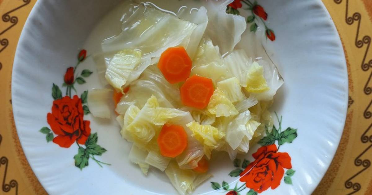 Resep Sayur bening: Wortel, Kol, Sawi Putih oleh Widya Adiningsih - Cookpad