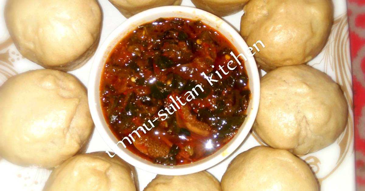 Alkubus da miyar ganye girki daga Zainab Salisu - Cookpad