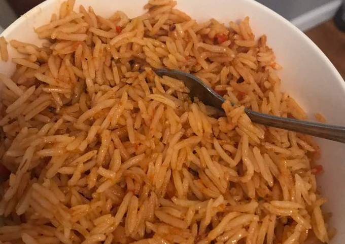 Concoction Jollof rice Recipe by Esther Orims - Cookpad