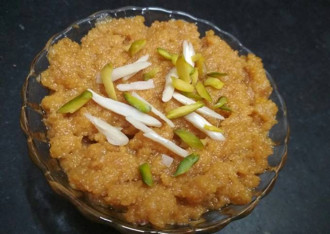 Pav halwa Recipe by Uma Malpani - Cookpad