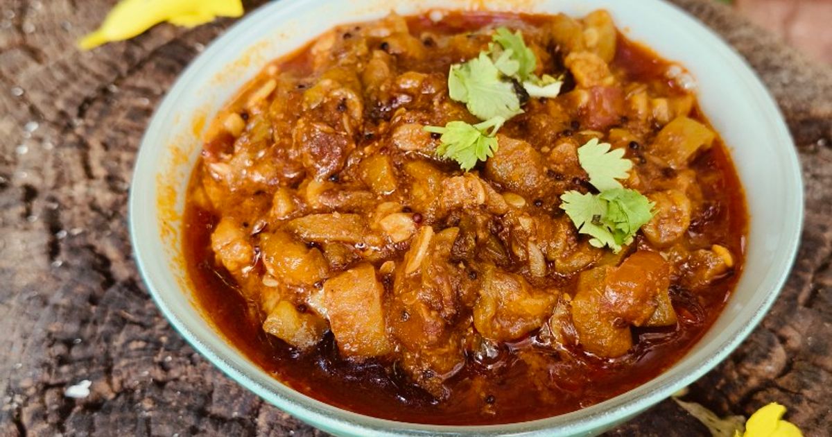 Turiya Sattu Atta Sabji Recipe by Beena Radia - Cookpad